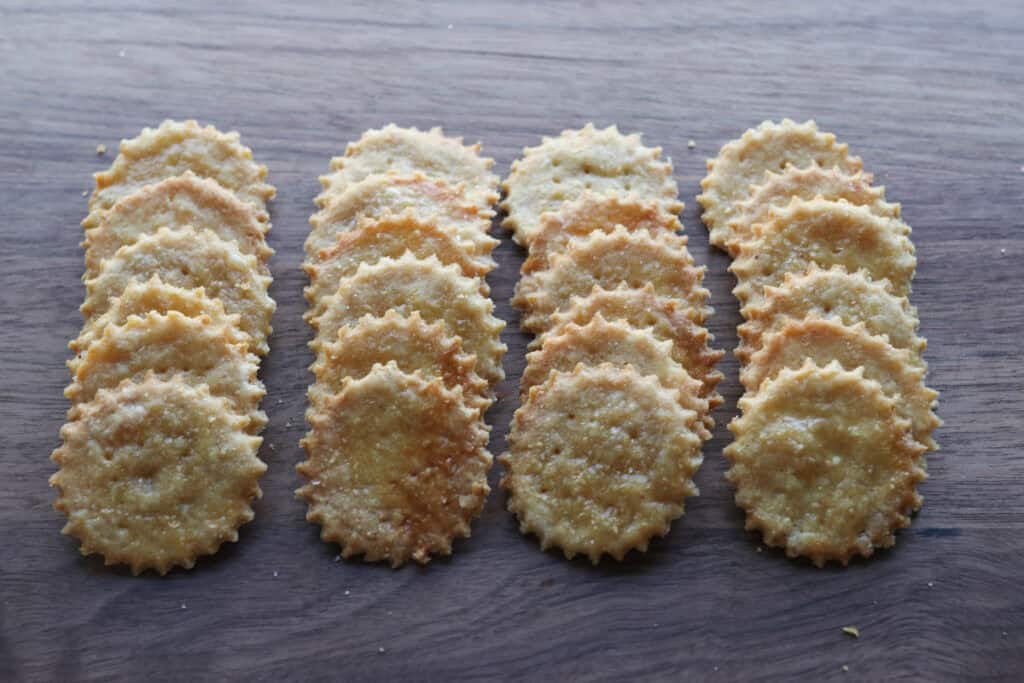 Crisp and Flaky Ritz Crackers with Fresh Milled Flour - Generation ...